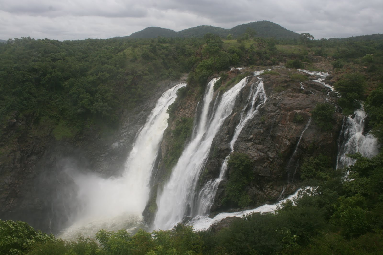 Parallel Journeys-Distant, and Inner: A Day At Shiva Samudram