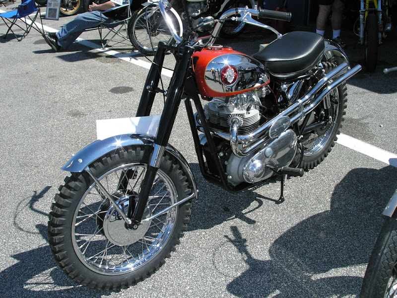 SITE HAS MOVED!! Please go to: motorcyclephotooftheday.com: Stunner of ...