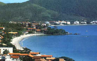 Playas de Brasil: Fotos de Bombas y Bombinhas