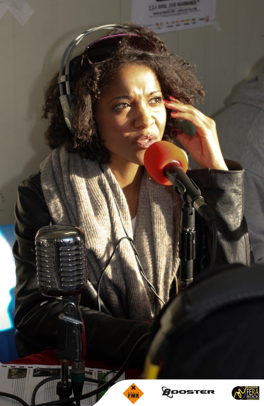 GAROBLOG: #17 GIZELLE SMITH interview