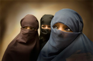 FRASES CORTAS: El Hiyab