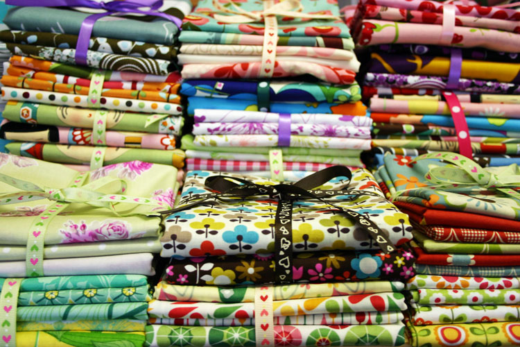 Seamzine: More Freebies and Fabric Bundles!