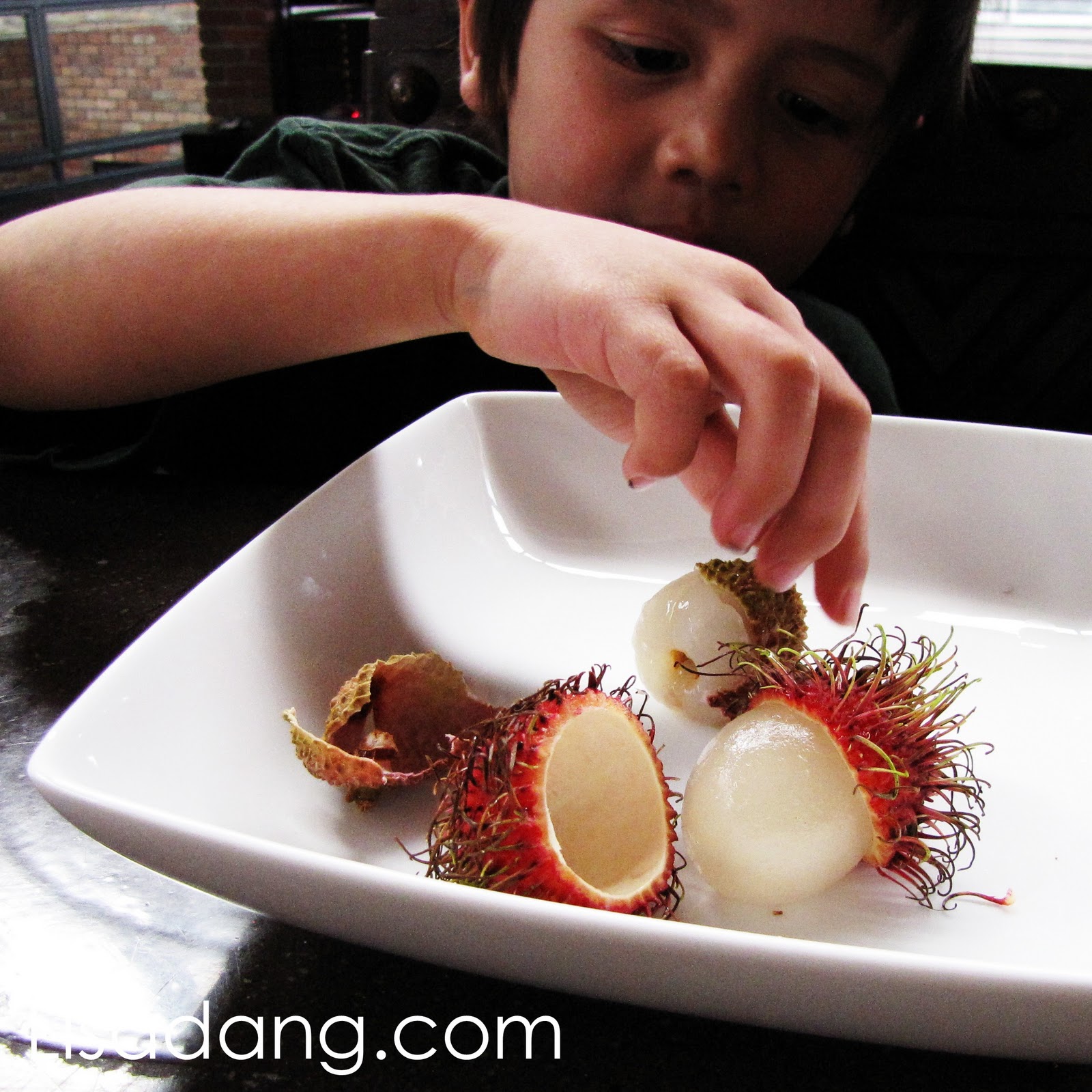 Dang It Delicious: Rambutans vs Lychees (in season now!)