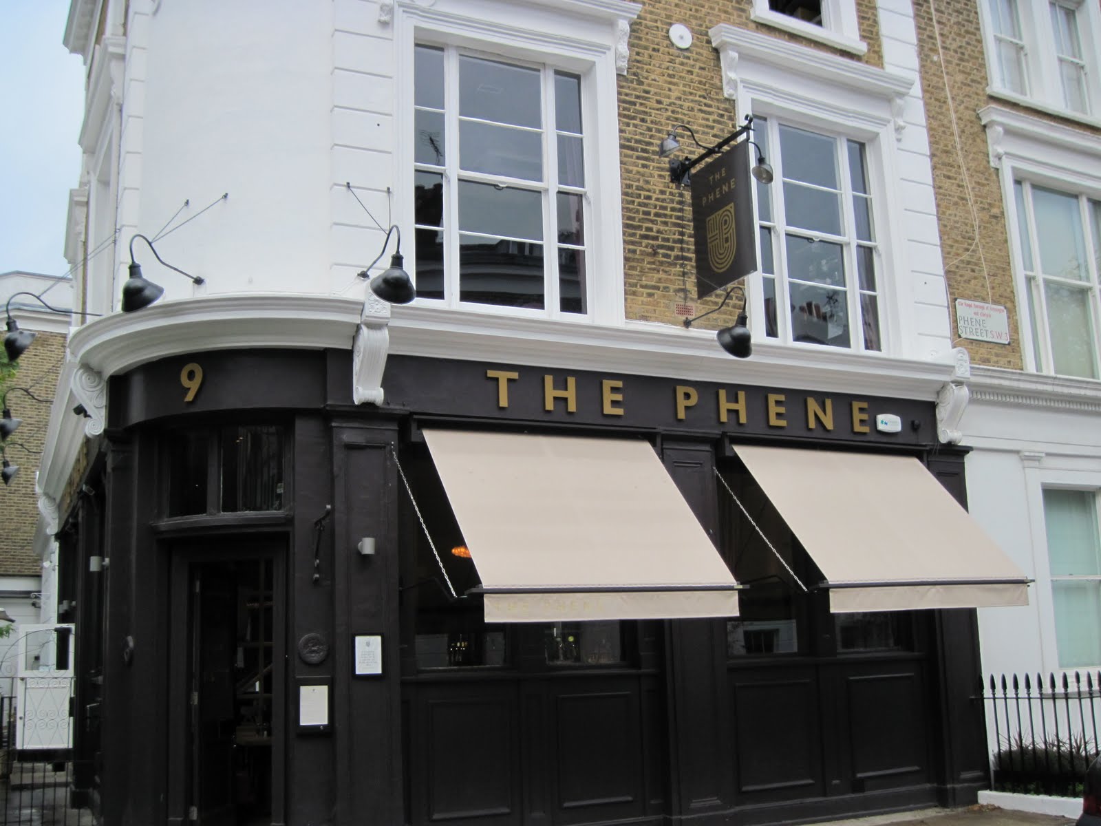 CONCEPT INTERIORS: Chelsea gastropub, The Phene