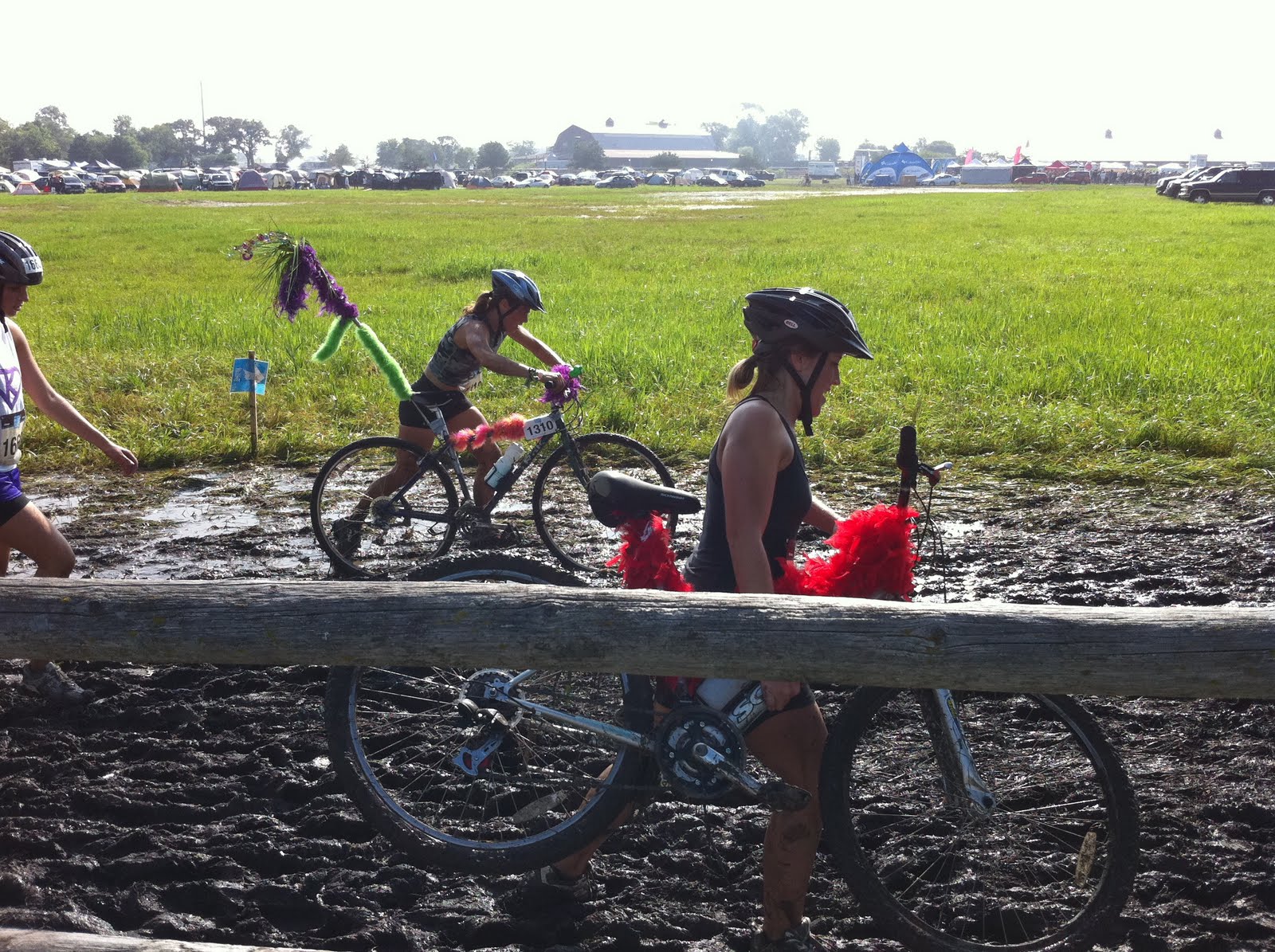 MADISON BIKE BLOG: MUDDY BUDDY CHICAGO