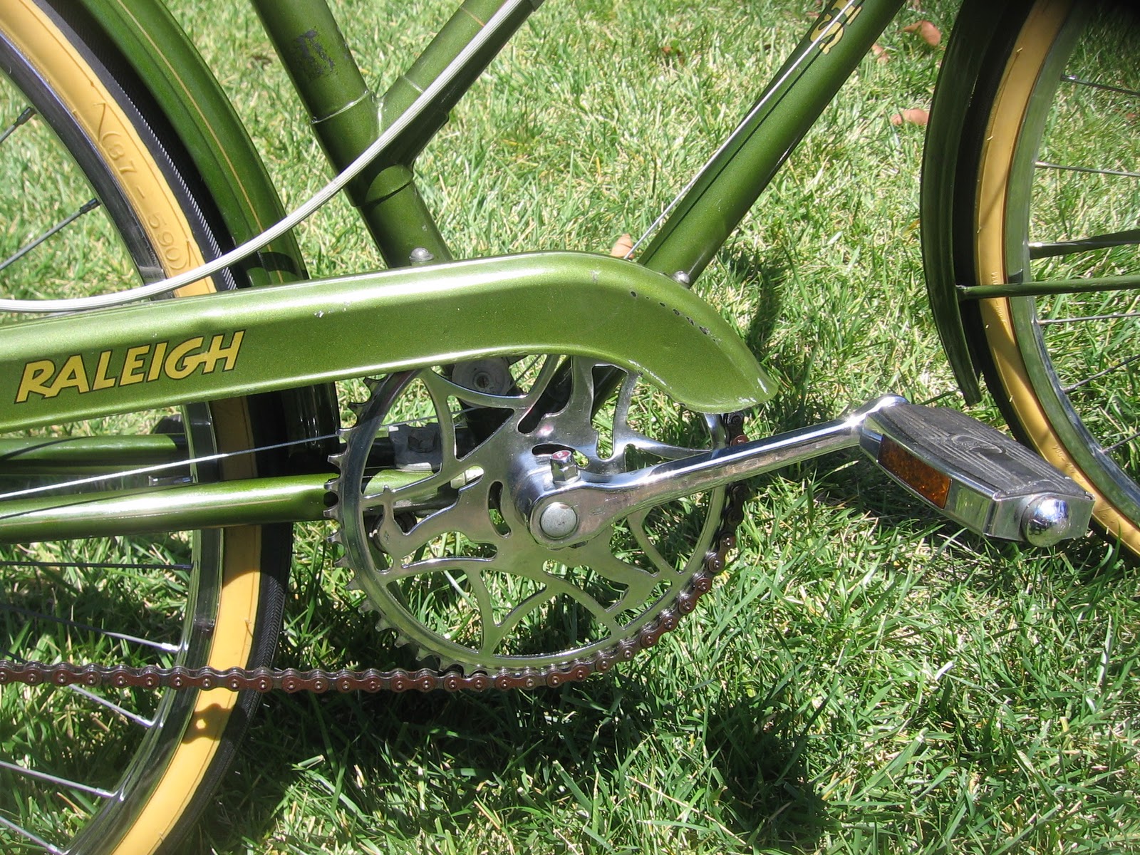 Big Shed Bikes: Raleigh Green Sport 3 Speed Green Goblin