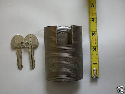 RestraintsBlog: Huge Ingersoll Padlock Miracle Lock Sargent & Greenleaf