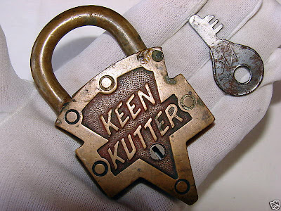 RestraintsBlog: KEEN KUTTER BRASS PADLOCK - ORIGINAL DATED 01-02-1906