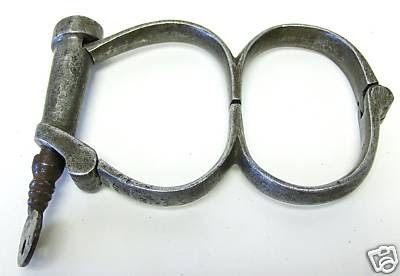 RestraintsBlog: HIATT IRISH-8 HANDCUFFS