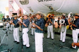 QuE ViVa lA CuLtUrA....!!!!!: ReGiOn cArIbE CoLoMbIaNa......