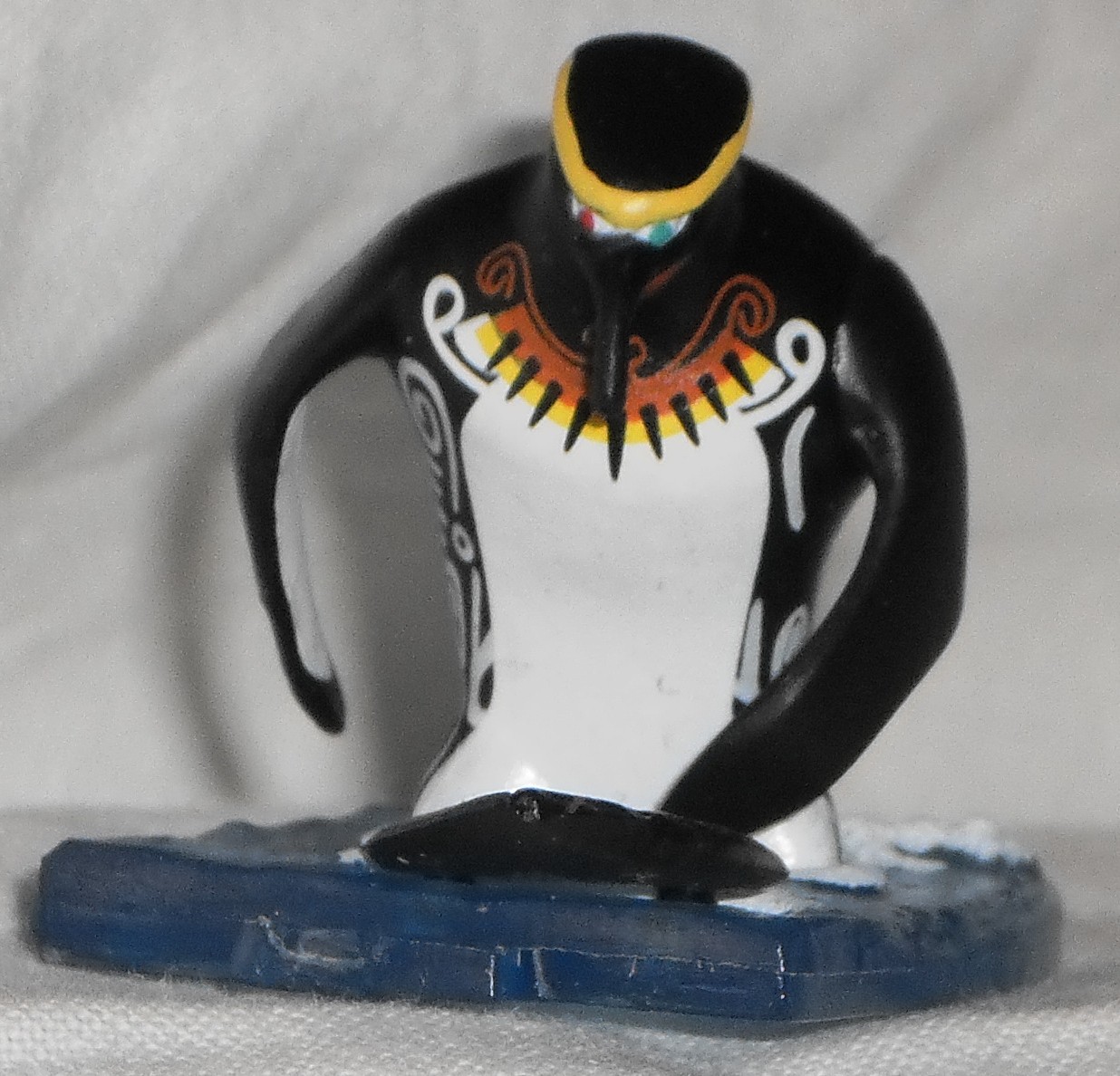 PERSONAJES DE CINE, TBO Y TV (2): TANK EVANS (LOCOS POR EL SURF)