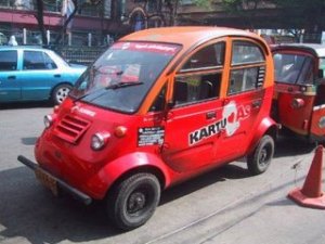 CITRUNIZME | Mobil-mobil Buatan Tangan Anak Indonesia