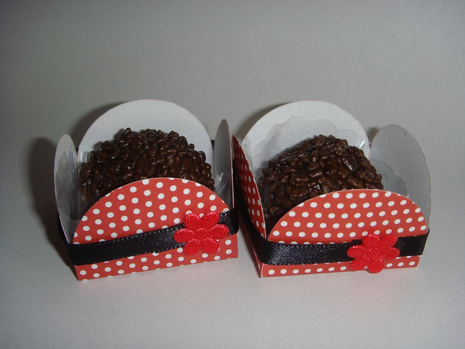 Mania de Brigadeiro: Forminhas Personalizadas