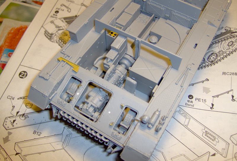 Gulumik Military Models: Ostwind 1/35 Trumpeter