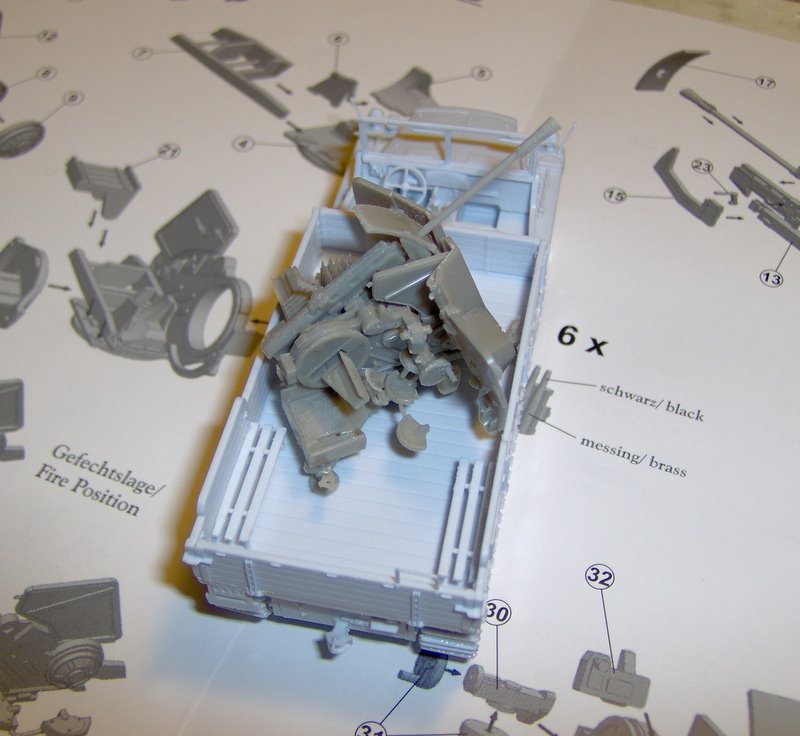 Gulumik Military Models: SWS with Flak 43 1/72 Maco