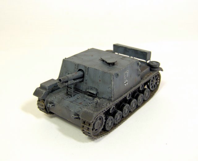 Gulumik Military Models: Sturminfanteriegeschutz 33B 1/72 Attack - Gallery