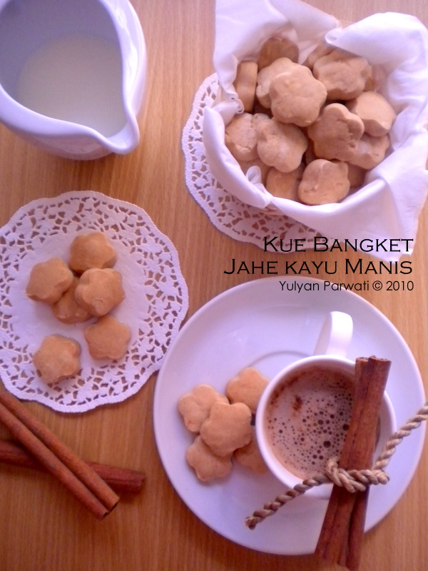 Cooking With Love: Kue Bangket Jahe Kayu Manis