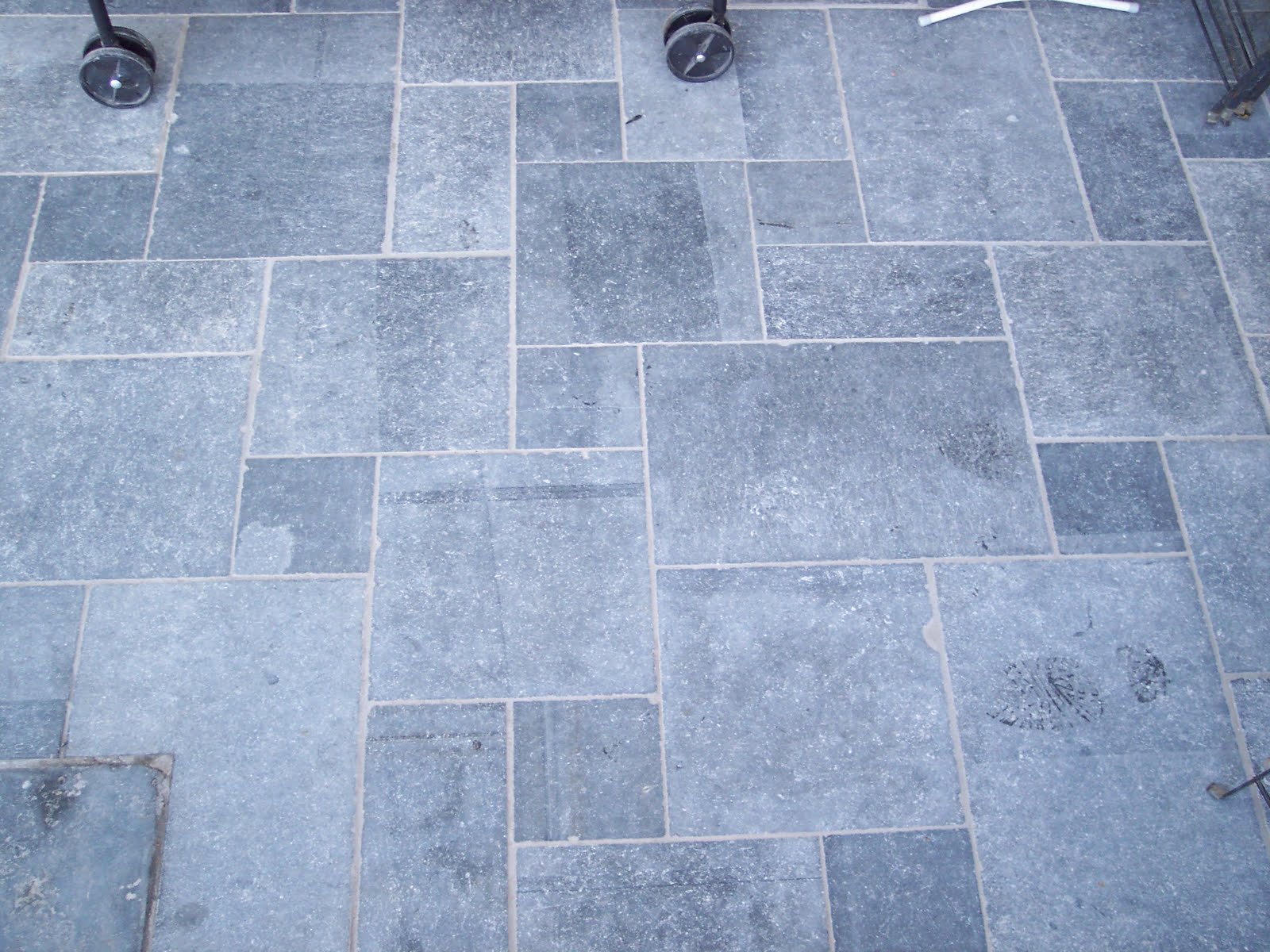 L'artisan tailleur de pierres naturelles: Pose de pierre bleue en Opus ...