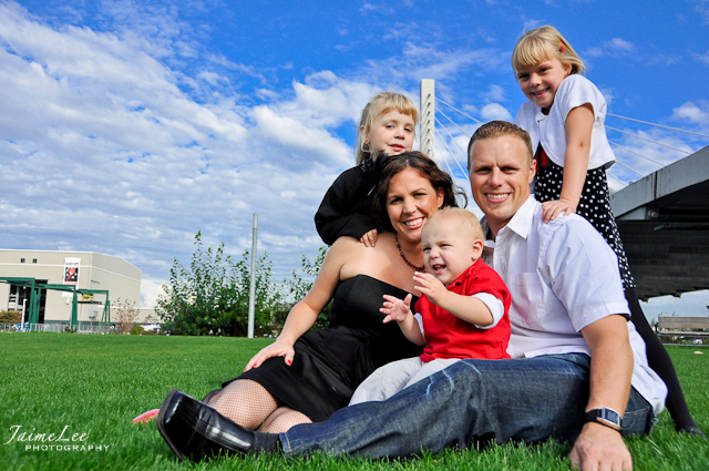 JaimeLee Photography: The Blakeslee Family :: Fabulously fun family ...