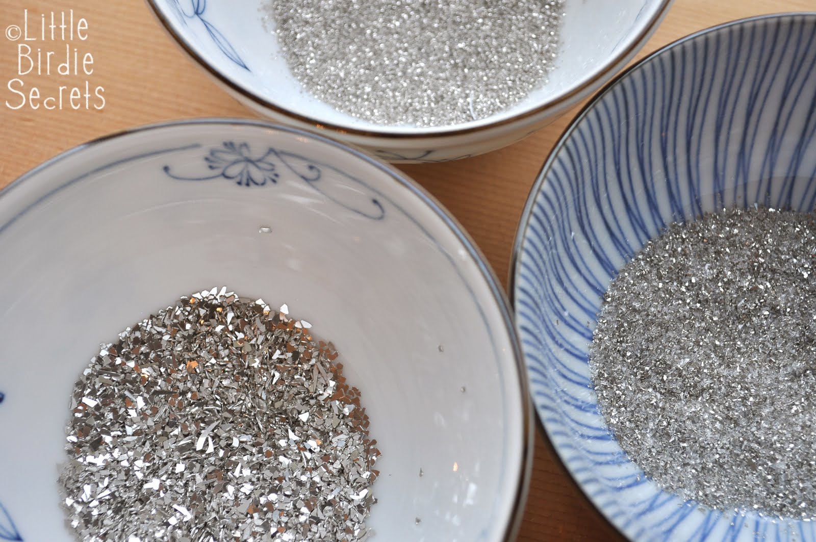 GLITTER BELL WREATH DIY!!