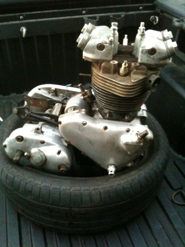 s c o o t e r photography: Triumph Pre-Unit Build Project