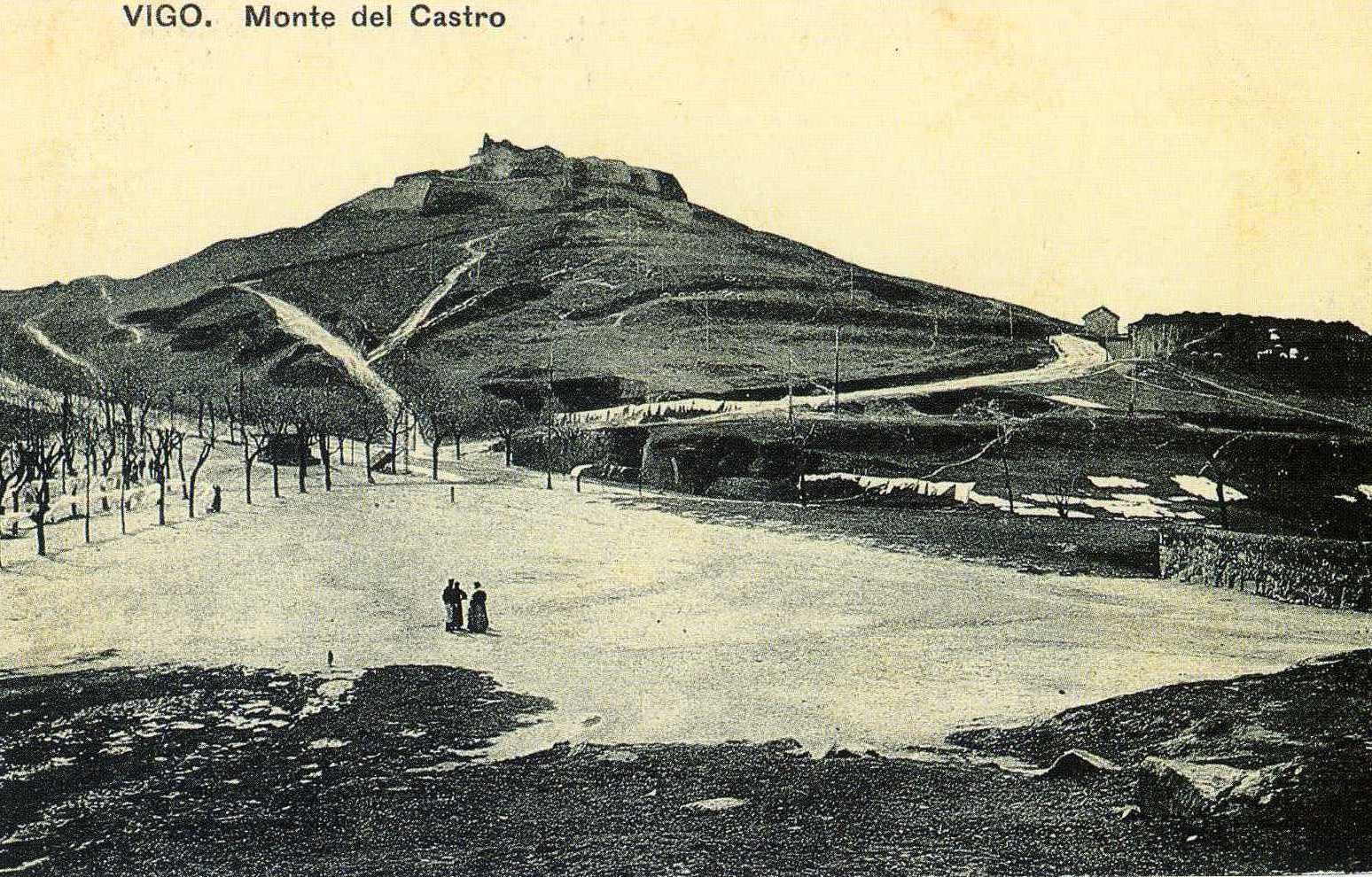 arqueovigo: EL ÚLTIMO TRABAJO SOBRE EL MONTE DEL CASTRO DE VIGO