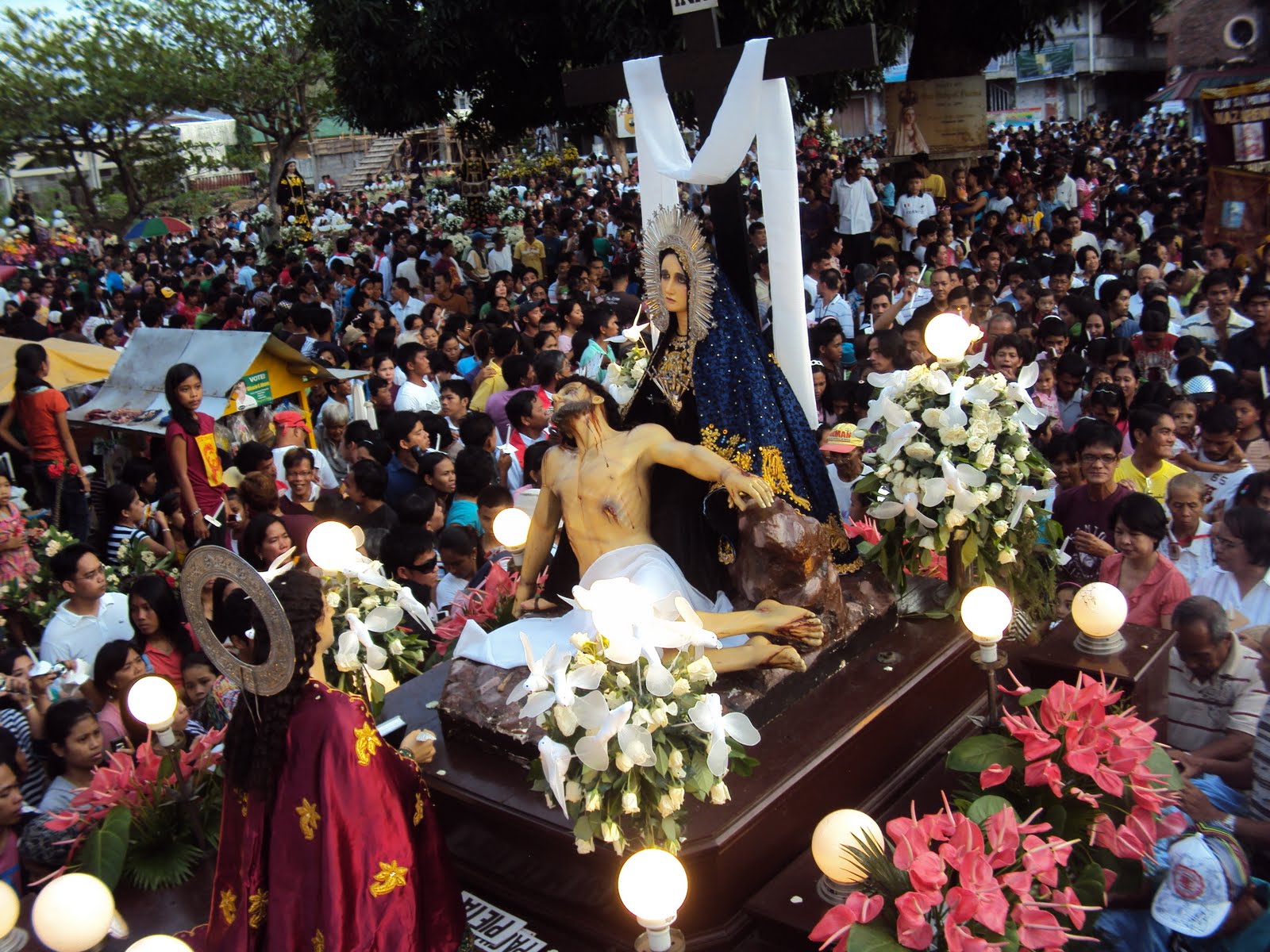Shot Like A Pro: Holy Friday @ Sta. Cruz, Marinduque