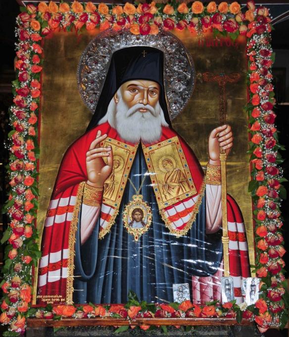 Roman Ortodox in Franta: Acatistul Sfantului Luca al Crimeei, facatorul ...