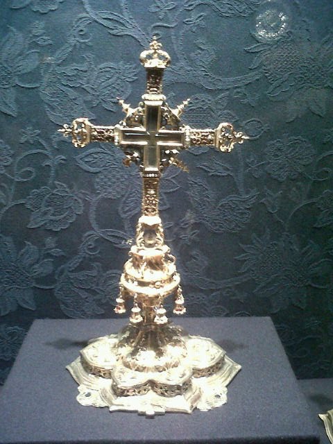 .: ANTIQUE CROSSES!