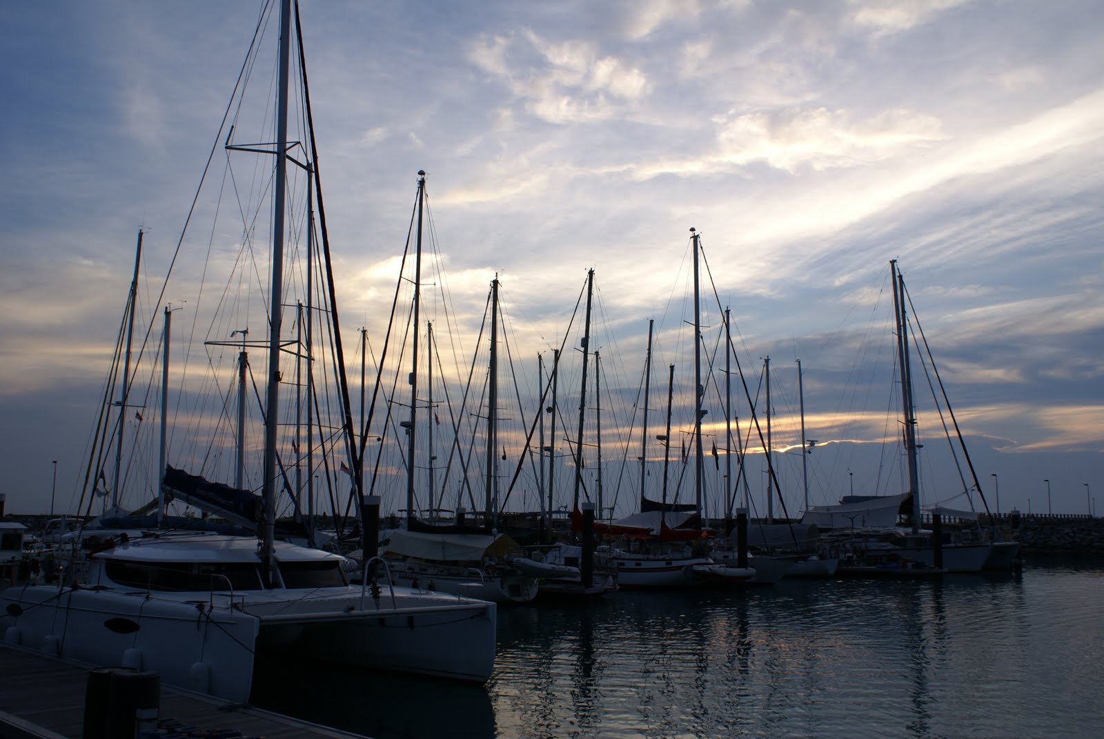 BUANASENI: TIOMAN JETTY