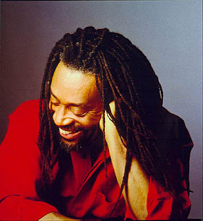 Music: Biography of Bobby McFerrin