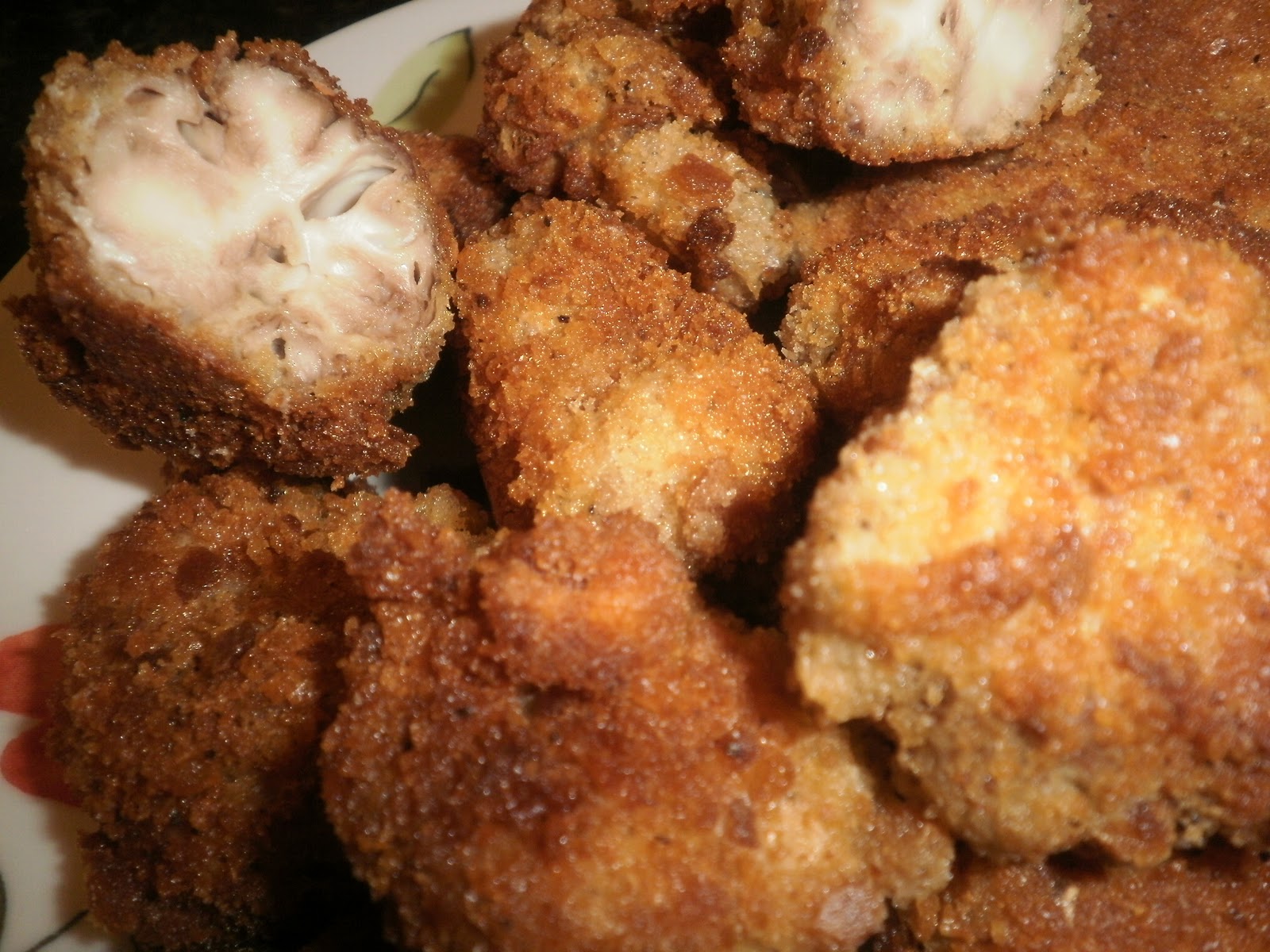 Myra's kitchen: Creier de porc pane