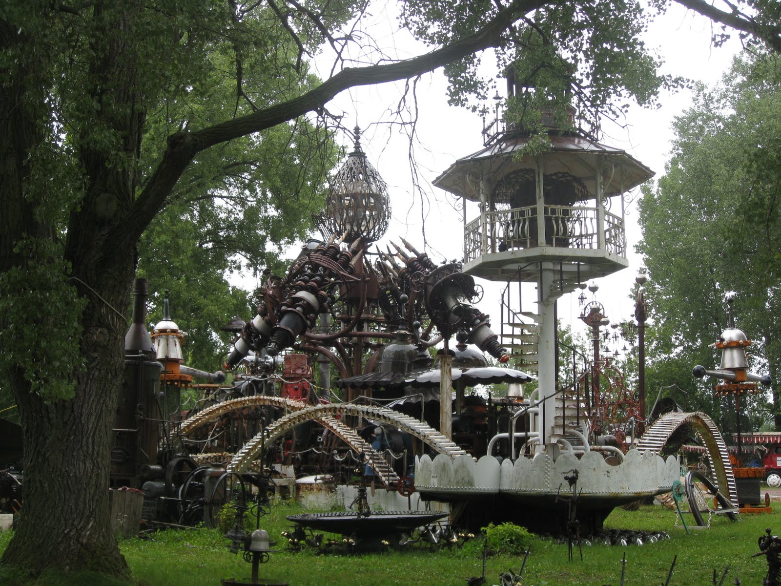 Gary LaCourt's Weblog: The Incredible Forevertron of Dr. Evermore