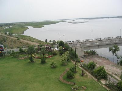 Gujrat Pakistan: Jehlum Bridge Gujrat, Pakistan