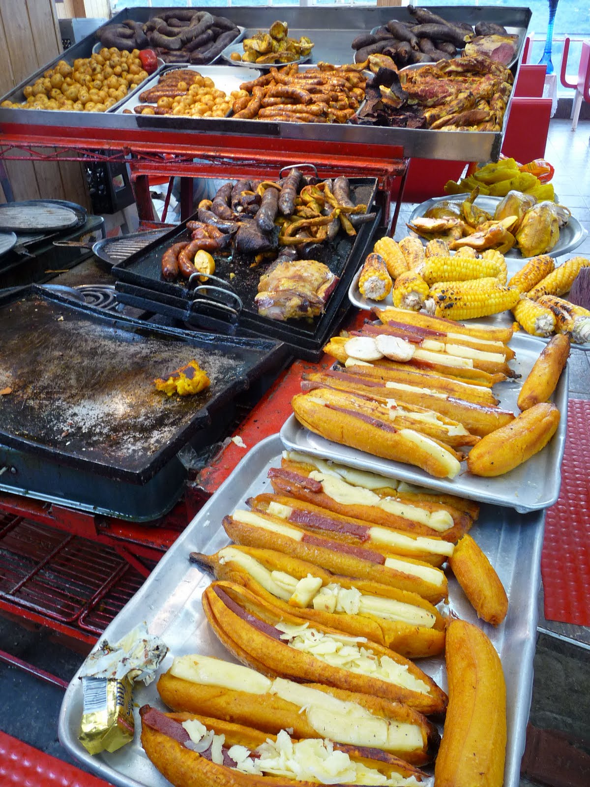 cosas que tengo adentro: Monserrate, comida y paisaje