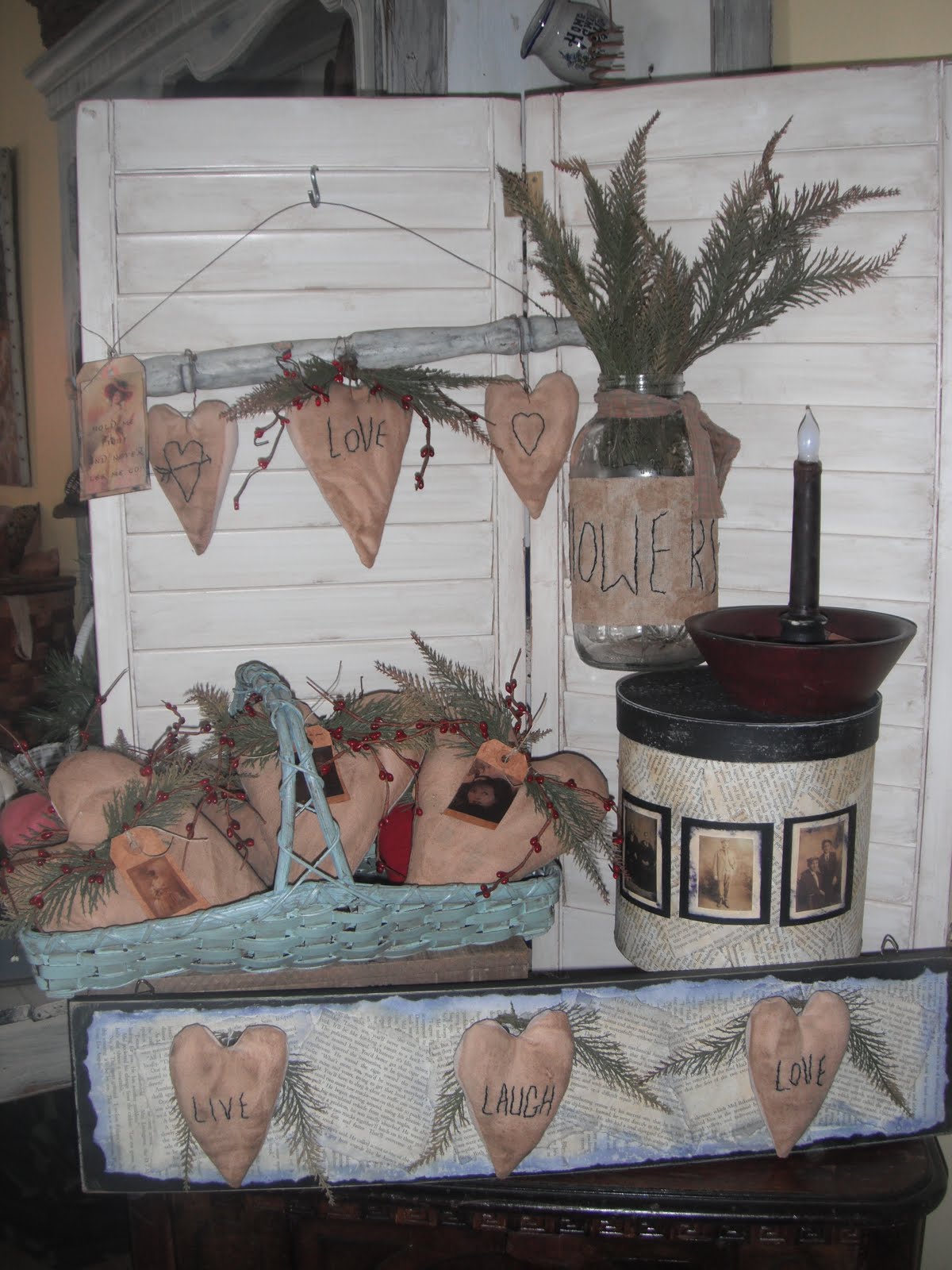 Primitive Palace Blog: SPRING DISPLAY
