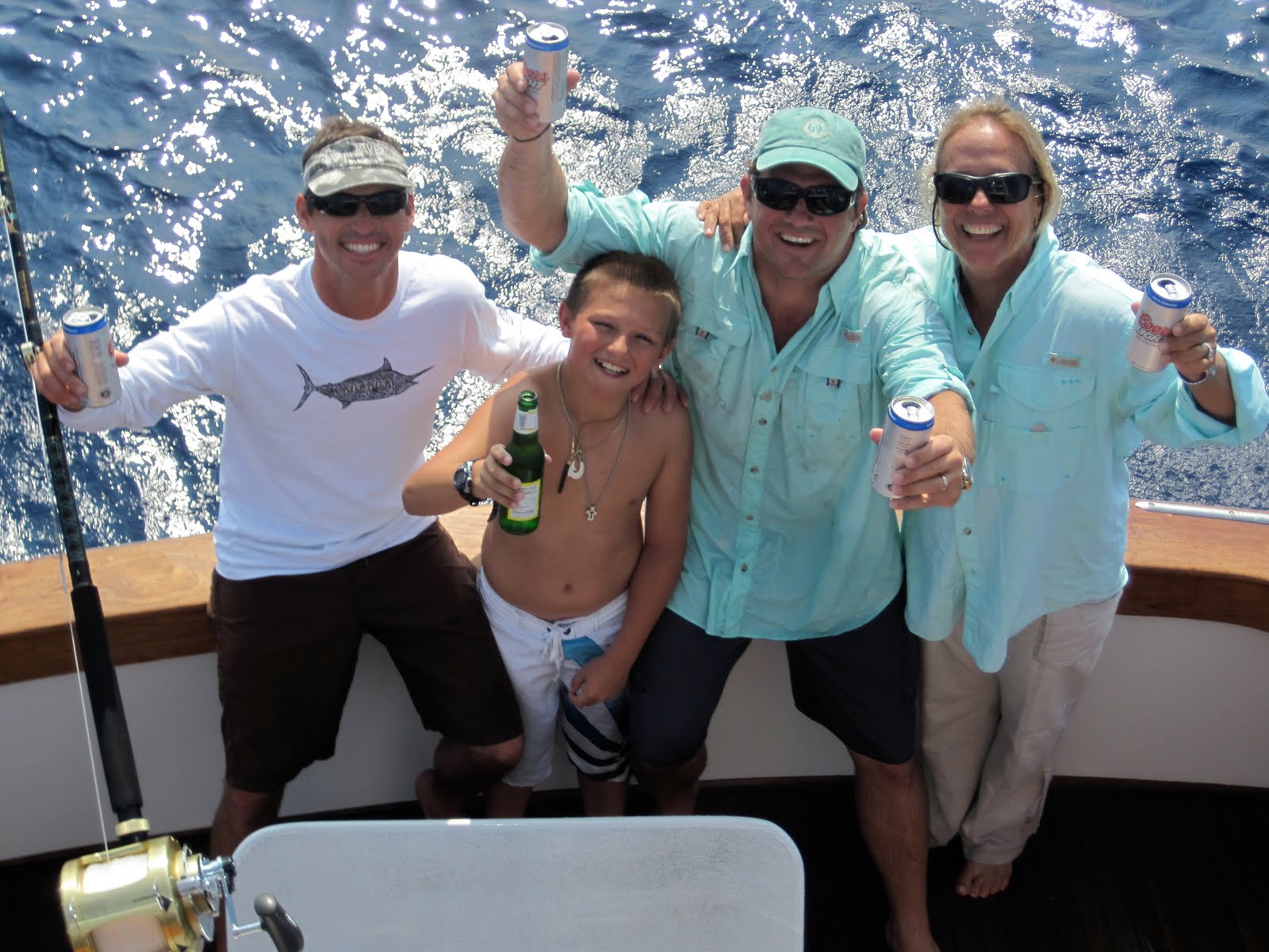 Kona, Hawaii Sportfishing Blog: Kevin, Minnie & Jack McCluskey 3/14/10 ...