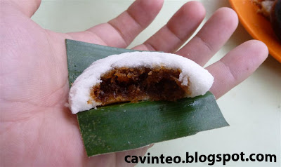 Entree Kibbles: Snacking (Brother Rojak, Tan's Tutu Cakes, Yue Yi Tai ...