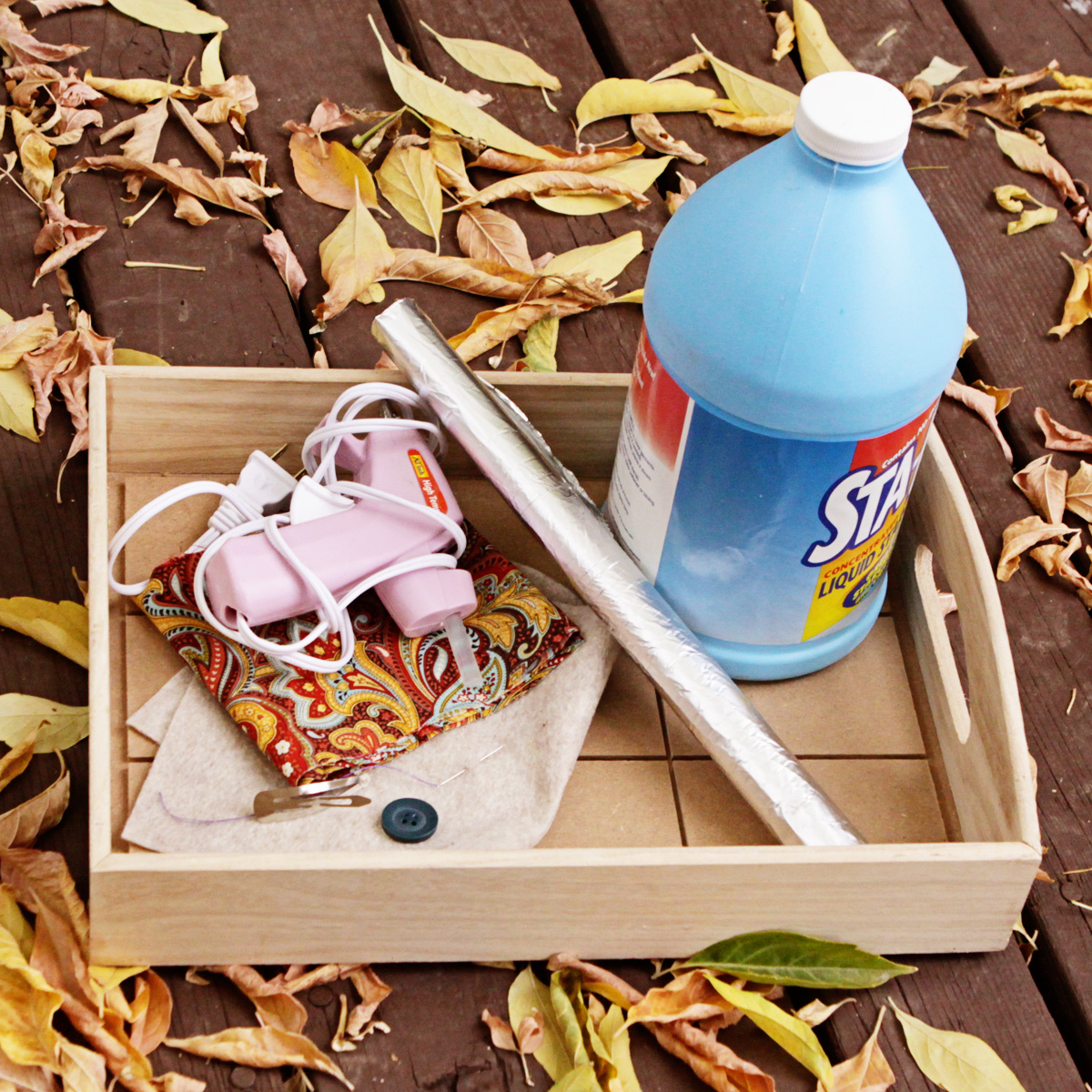 Totally Rad Crafts: Fabric flower clips!