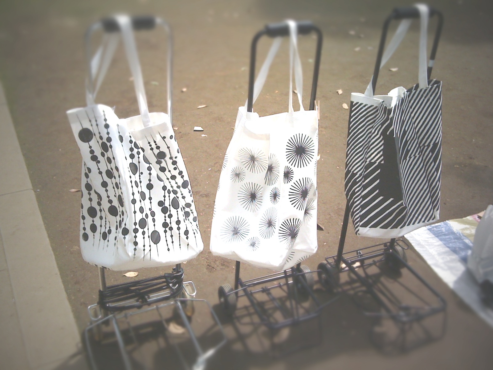 Sweets and Rubbish: tezukuri ichi, the hand craft market