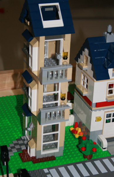 LEGO City Life: Condos for Sale