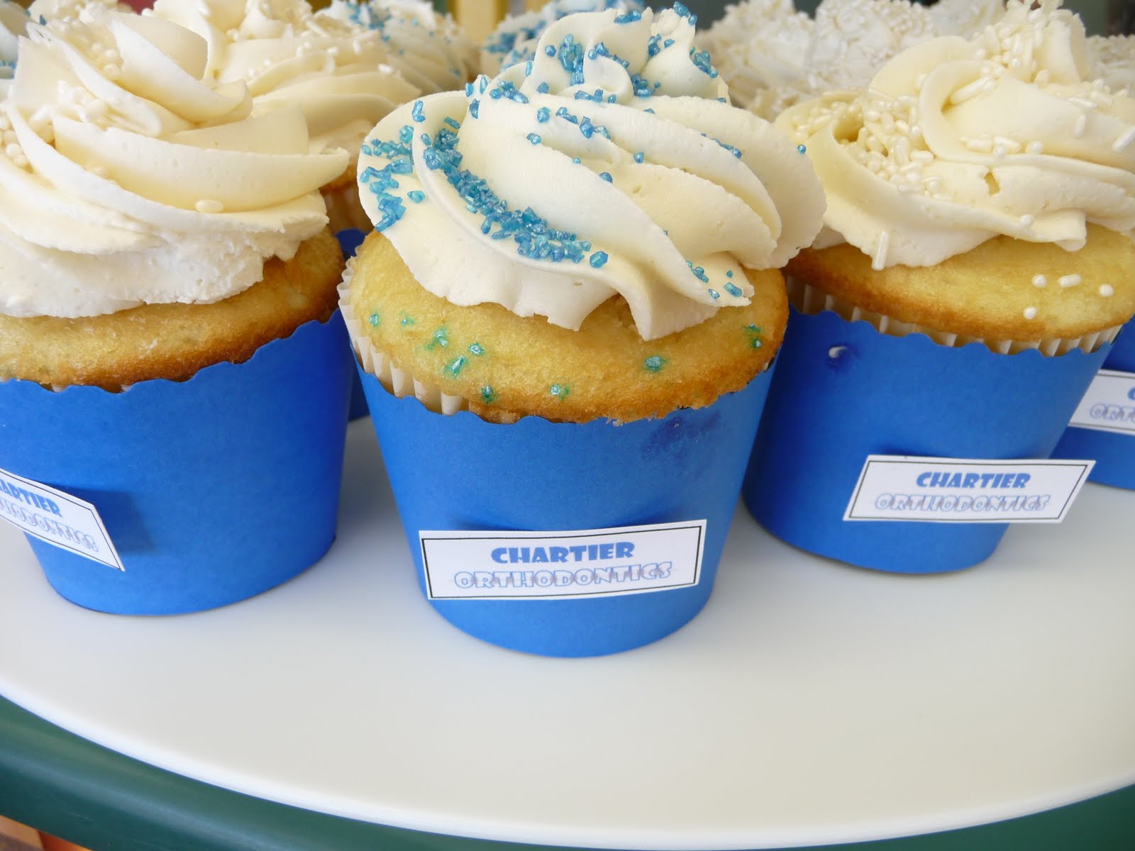 Dreaming in Buttercream: Braces Cake