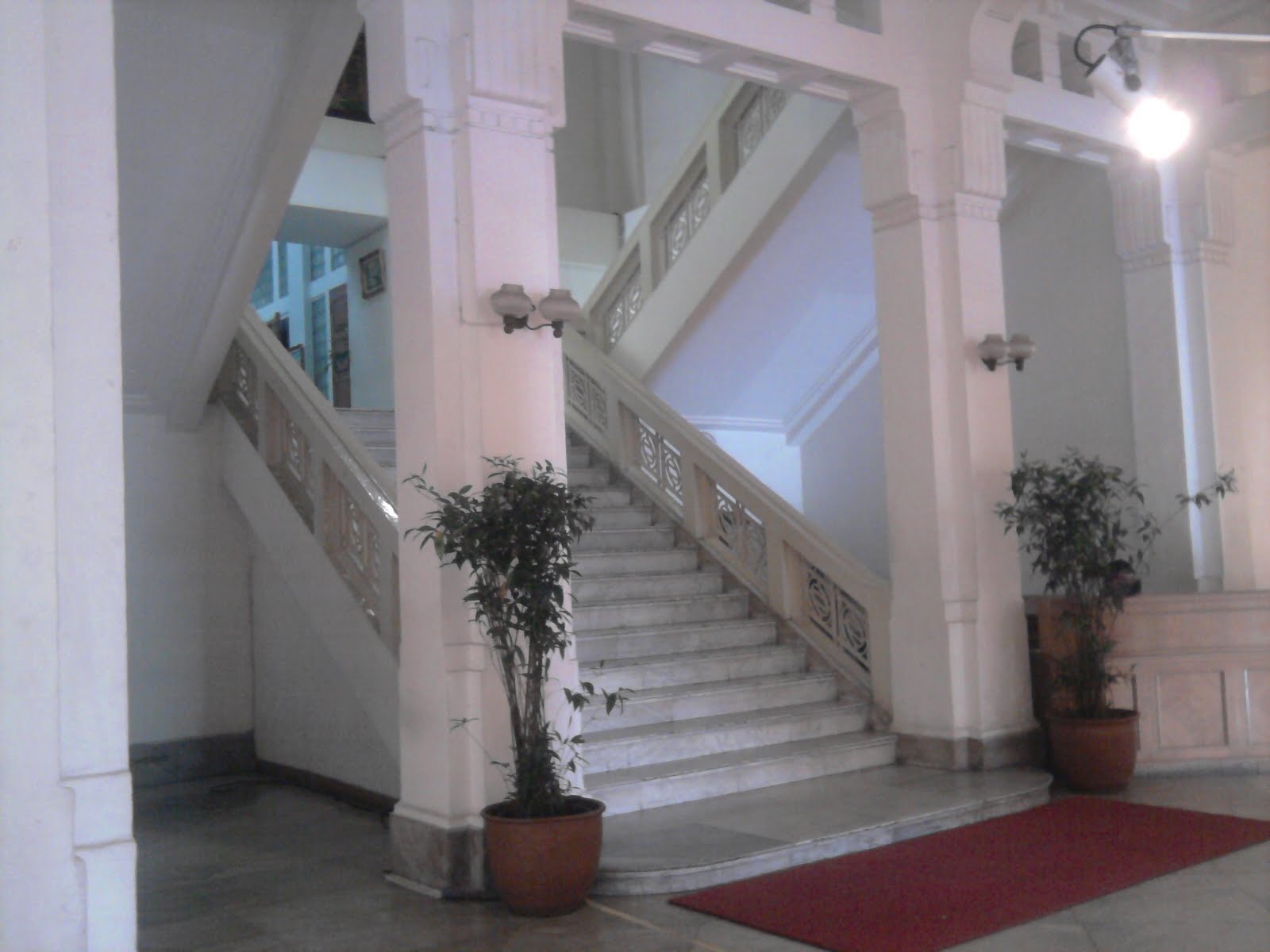 Happy Go Lucky: 90 tahun gedung FKUI