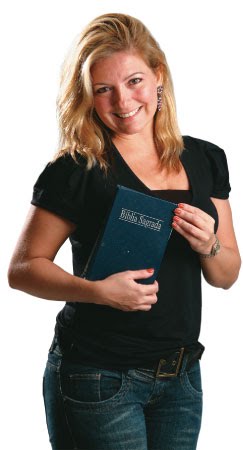 Libertos do Opressor!: “Sou a Regina Pentecostes” diz Regininha ...