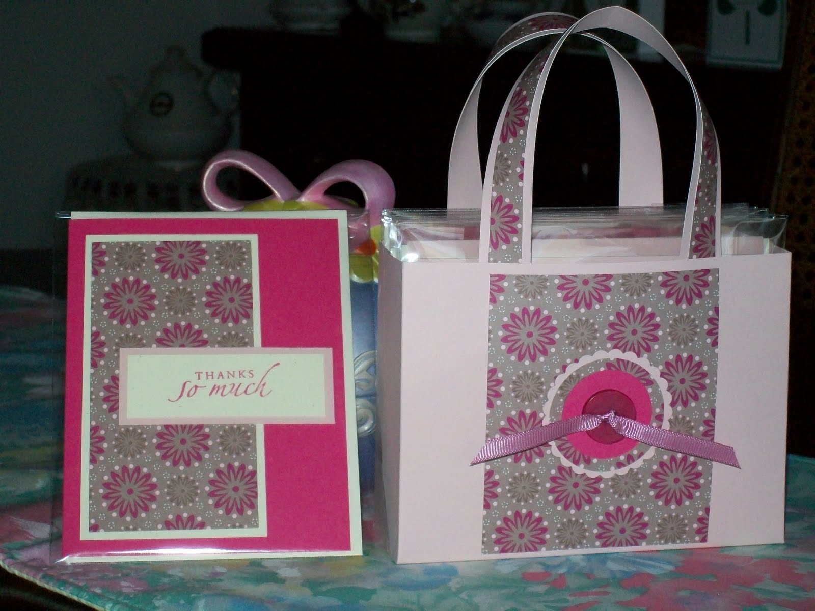 Nancy's Stuff: Card Tote