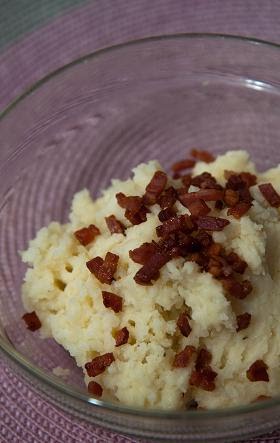 Side Dish Exploration ::: Mash Potatoes with Bacon bits