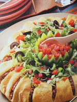 What's Cooking?: Taco Ring (Pampered Chef)