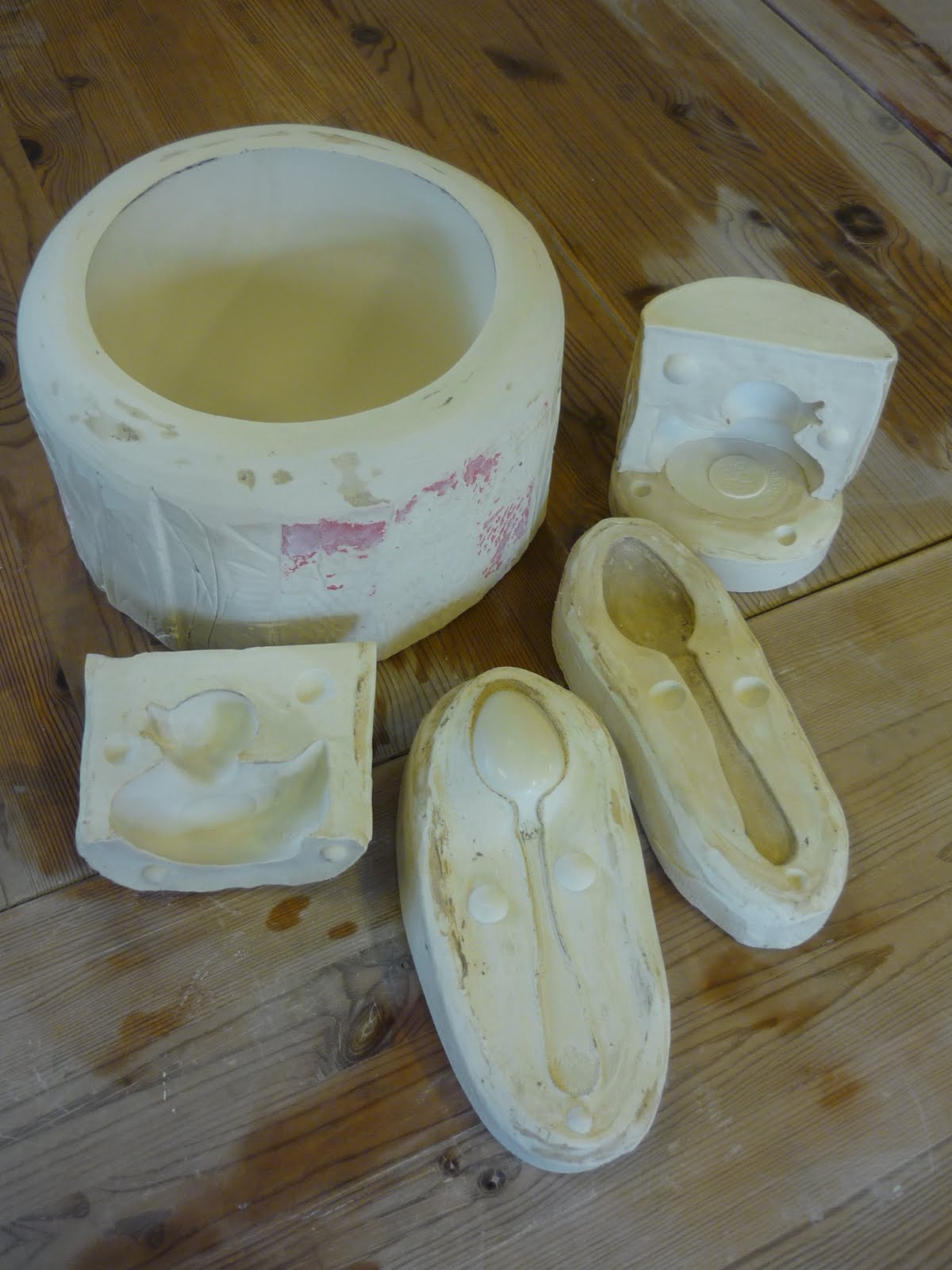 Letterwork: Making plaster casts