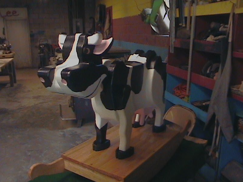 WDDSr Fine Woodworks: Bessie The Cow