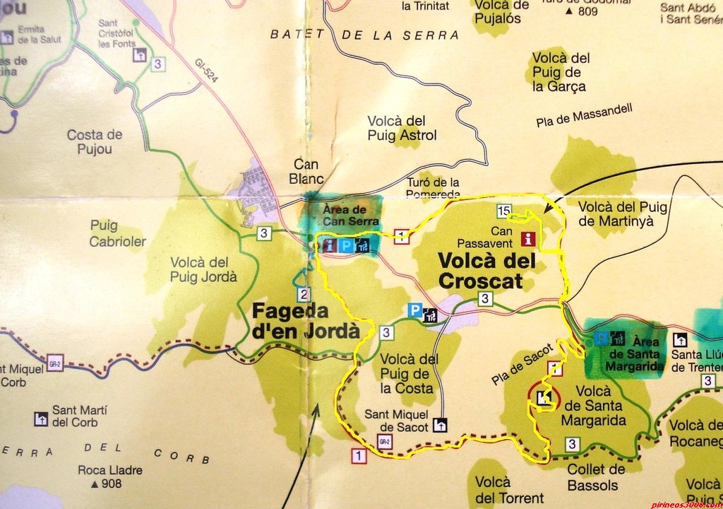 Verde Menta: La Fageda D’en Jordà y los Volcanes de la Garrotxa